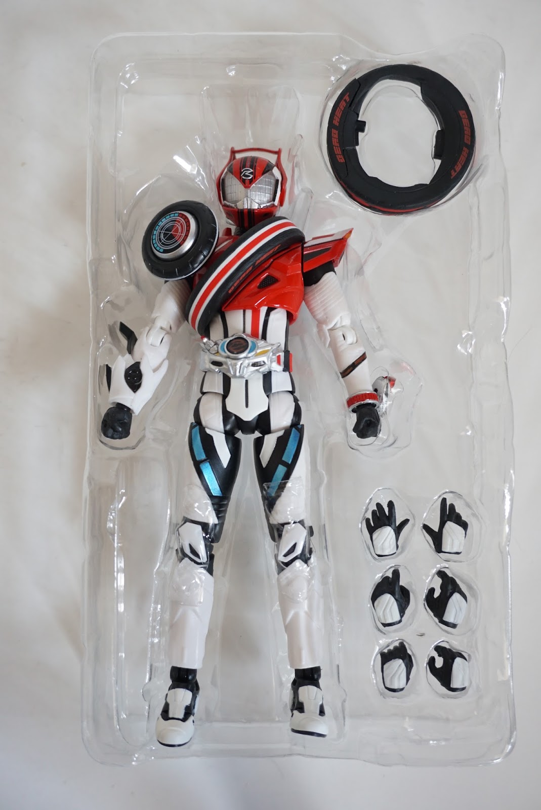 [Review] Quicklook on SHF Kamen Rider Drive type Dead Heat