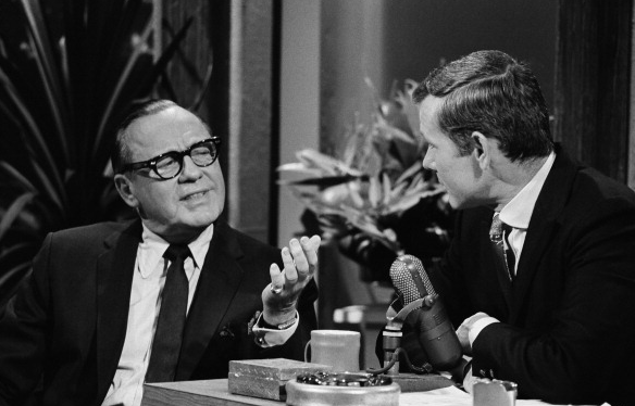 Classic Television Showbiz: The Tonight Show with Johnny Carson with ...