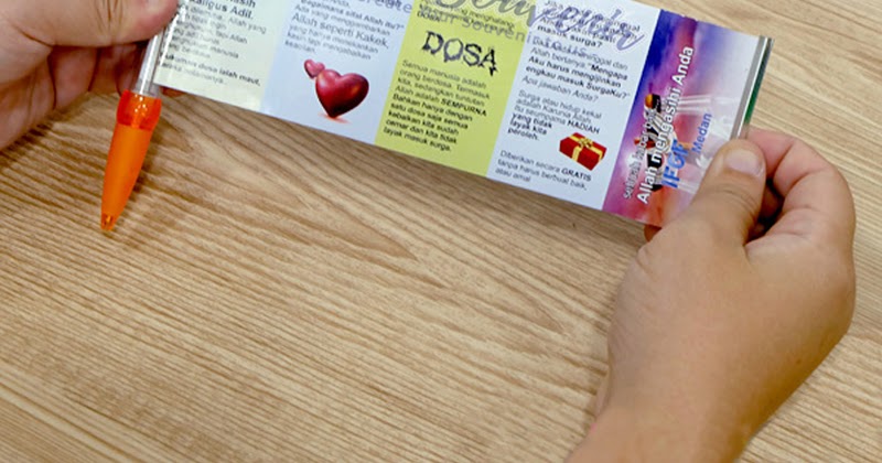 Pulpen Kalender Roll Banner - Souvenir Promosi