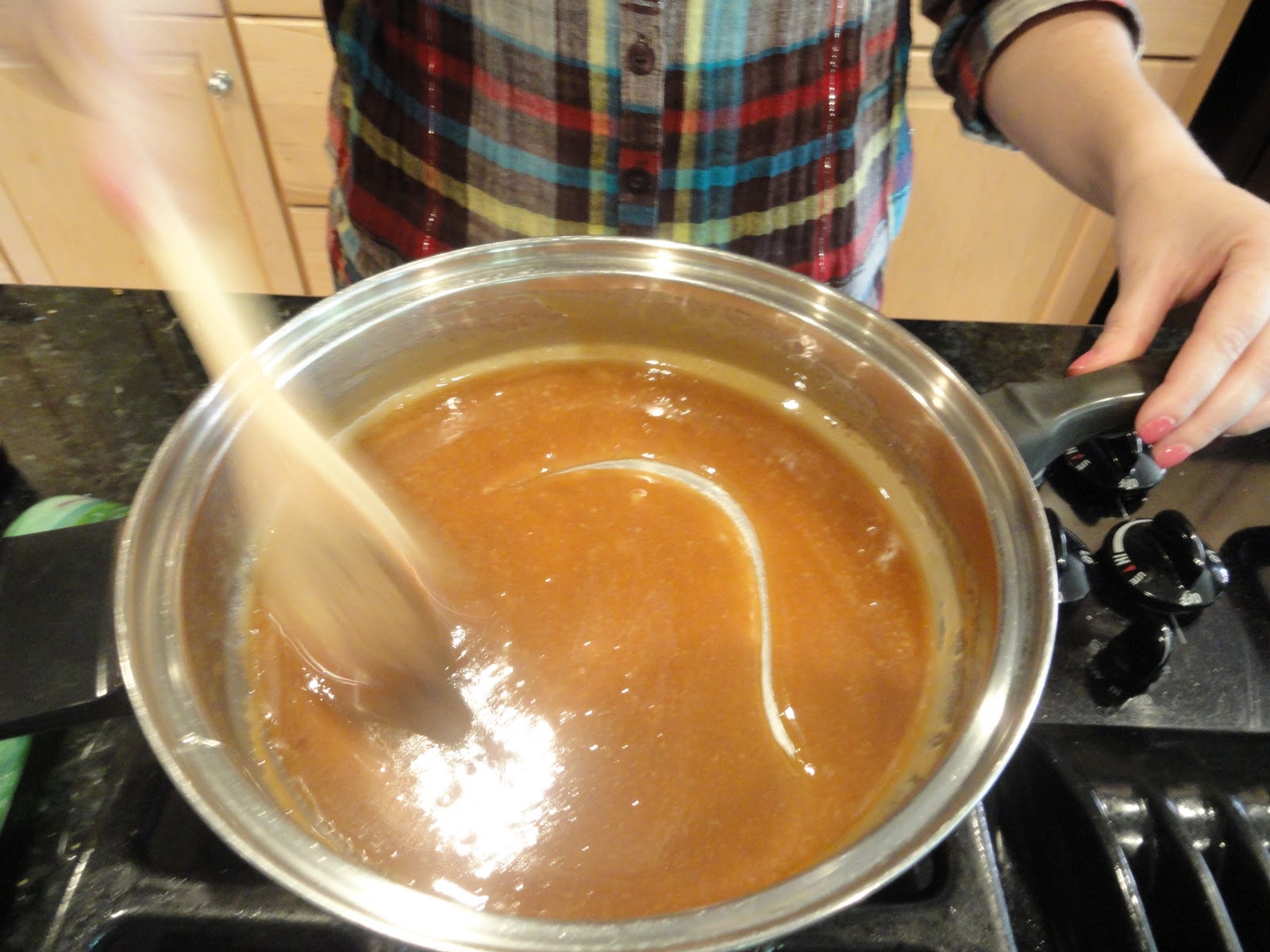 Fiddle Faddle is for the birds! Easy Caramel Corn Recipe ~ Lacey in Love