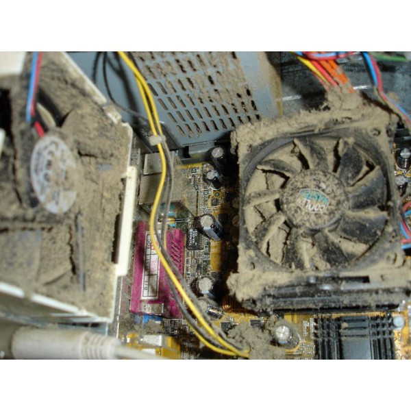 jimmy computers : Curatare de praf calculator