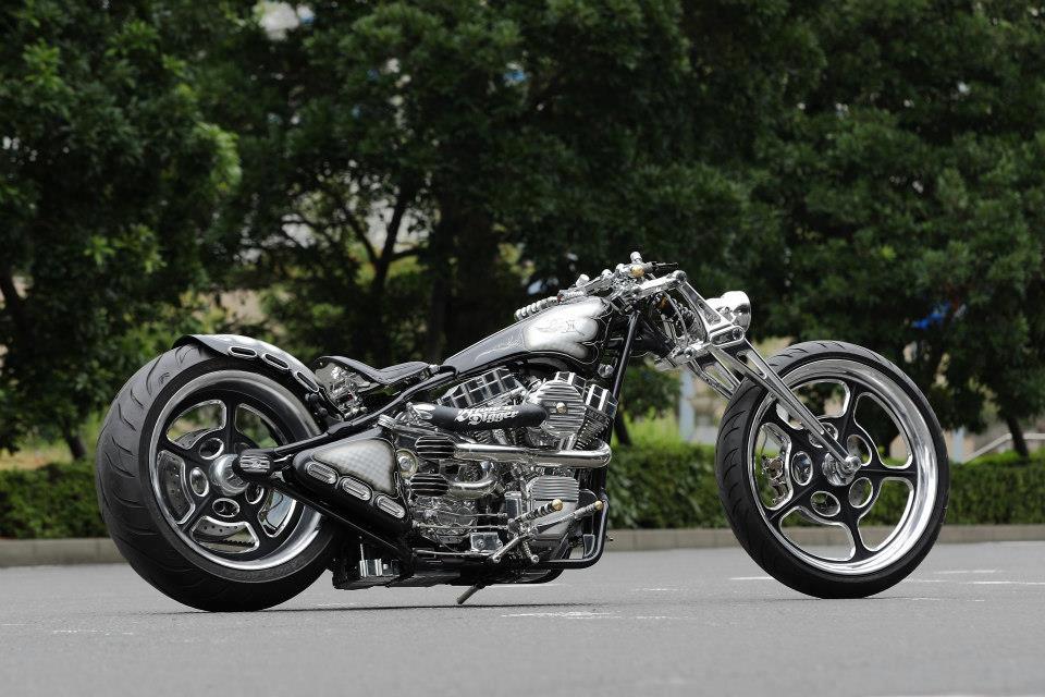 Monster Bego: BAD LAND - Komunitas Modif Moge Paling Keren di Jepang