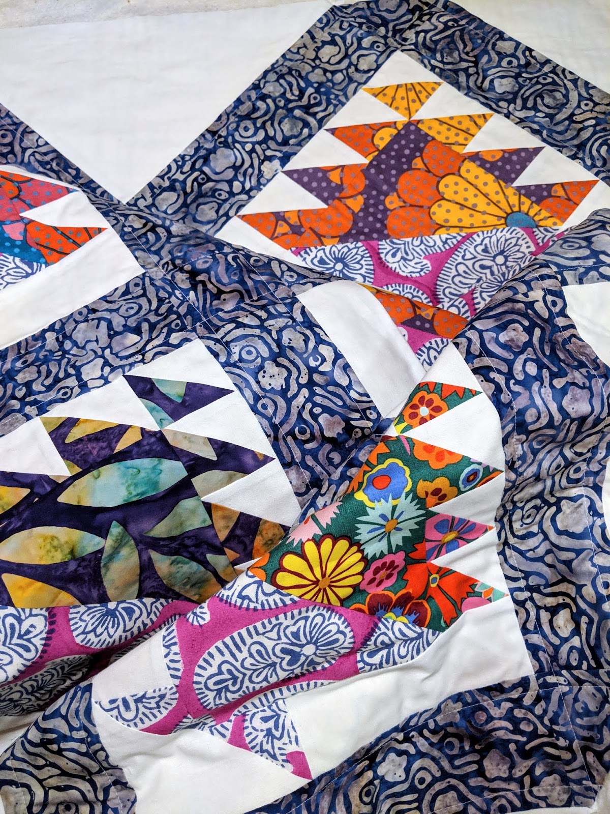 that time I forgot to photograph a quilt / CHARM ABOUT YOU