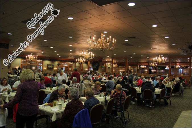 Heavenly Palate: [Smorgasbord at Shady Maple] Endless supply of ...