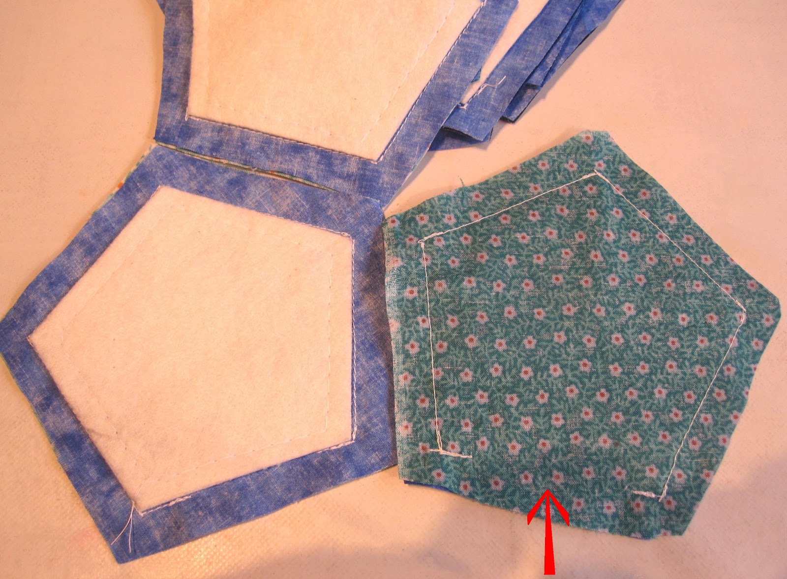 LindLadysTutorials: Pentagon Box