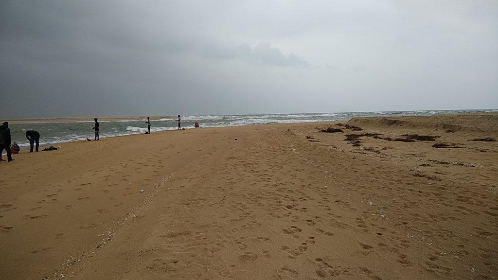 Tamilnadu Tourism: Karimanal Beach, Pulicat, Thiruvallur