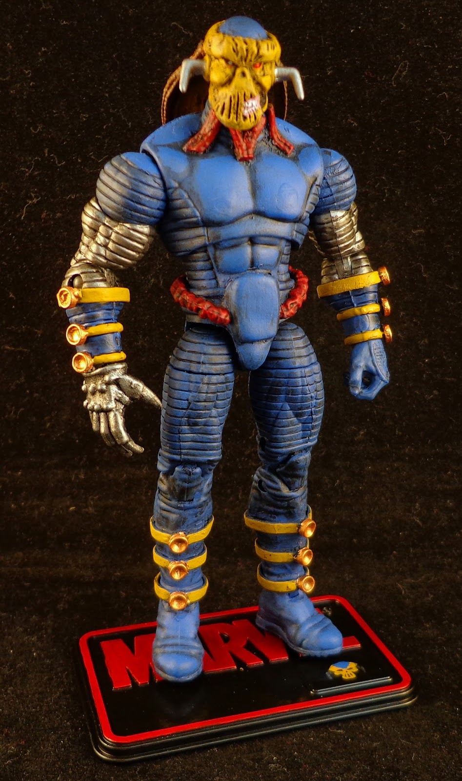 Stronox Custom Figures: Marvel Universe Death's Head 2