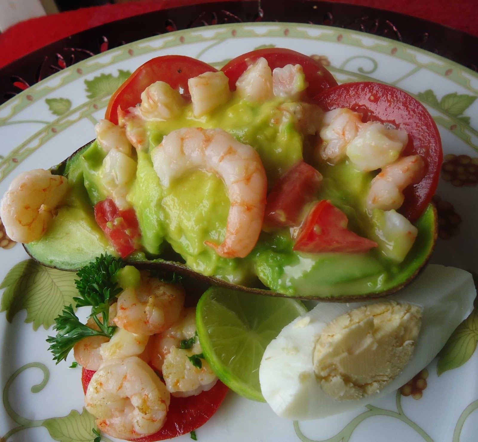 Fryou-Maison-Décos: Avocat Crevette en Entrée