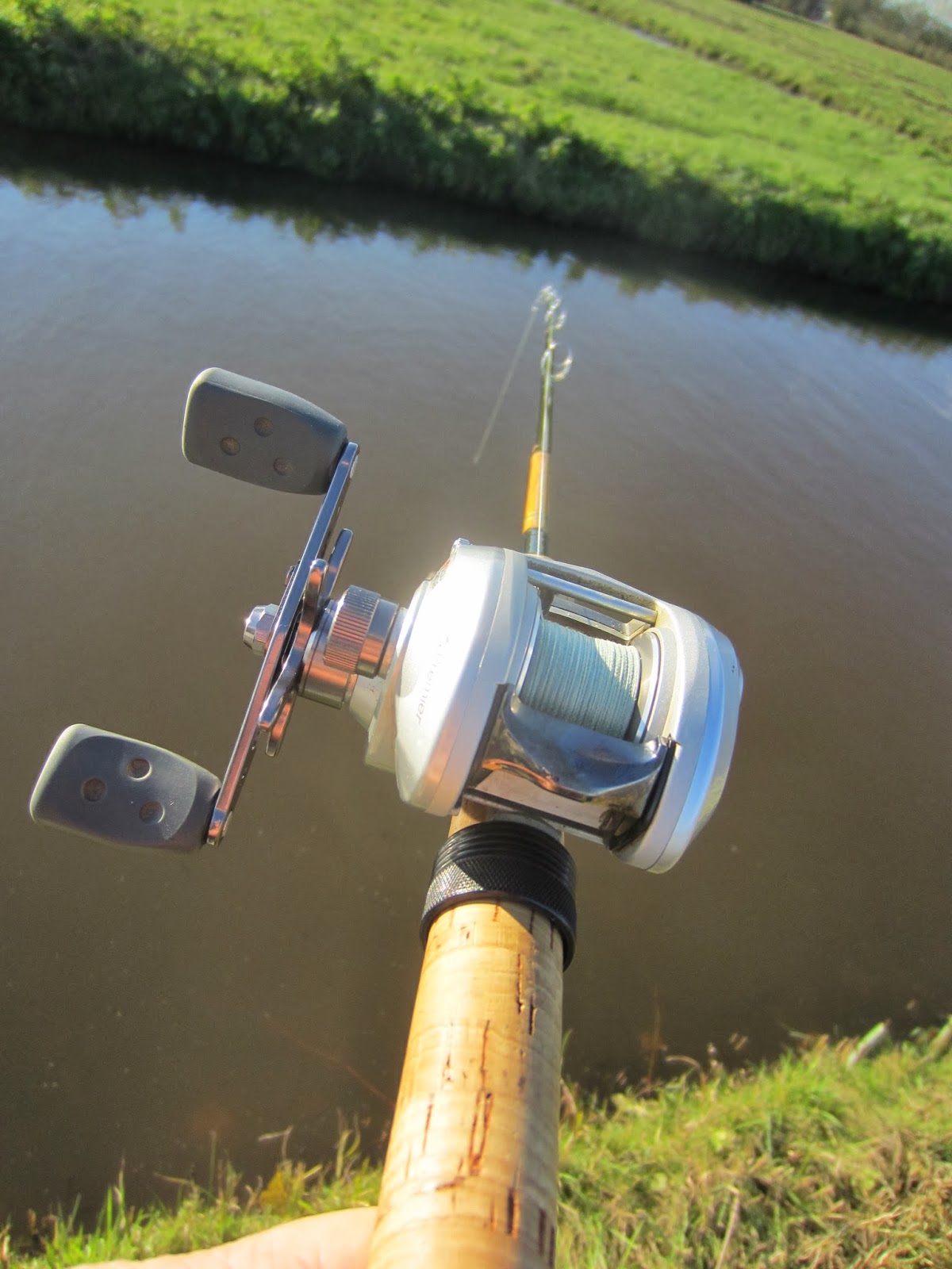 Ultralicht-vissen met Fairplay hengels: Ultralichte baitcaster van Fairplay
