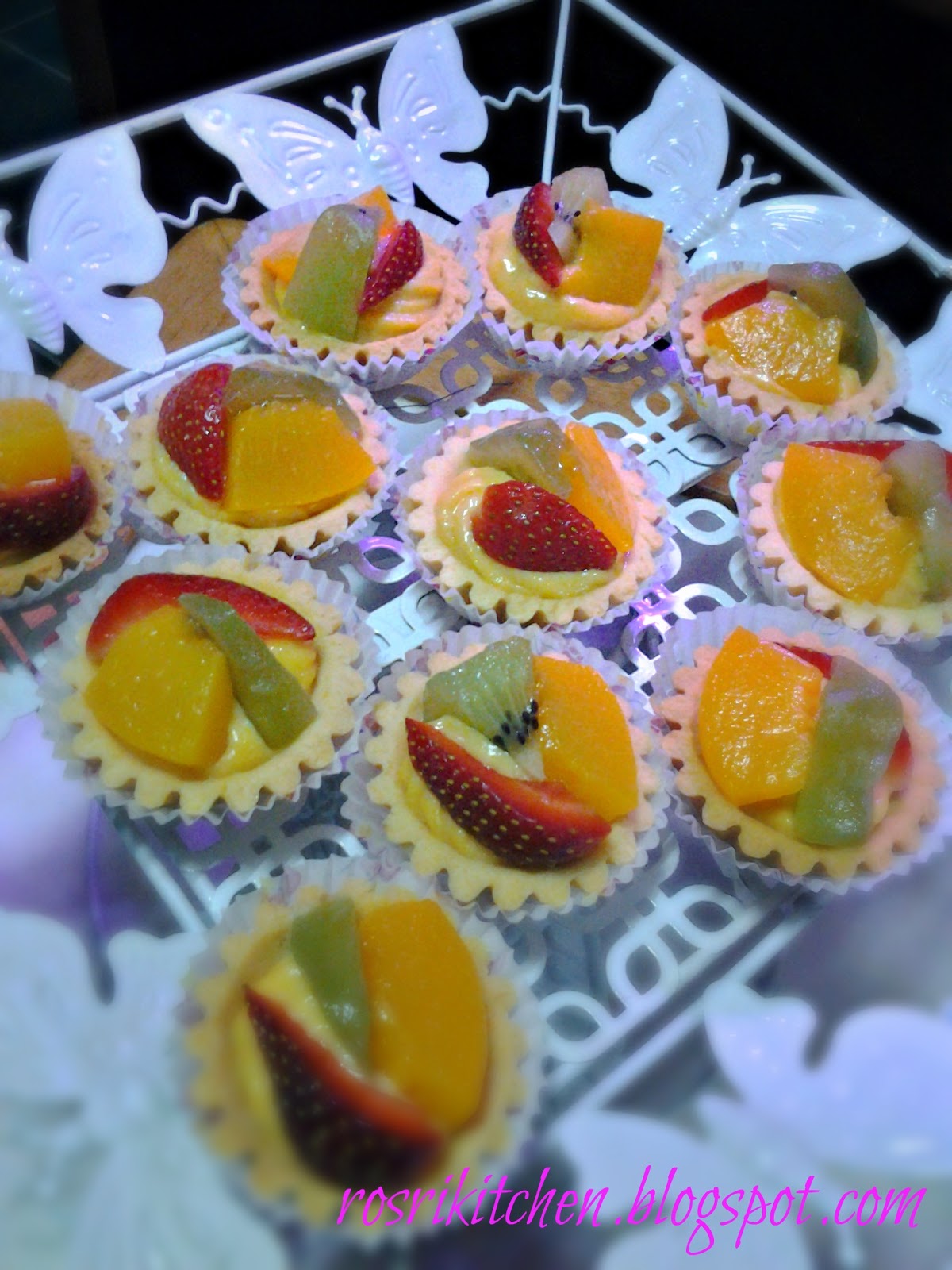 ROSRI kitchen: Fruit Tartlet