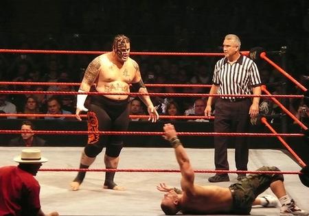 WWE CHAMPION 2011: WWE Umaga