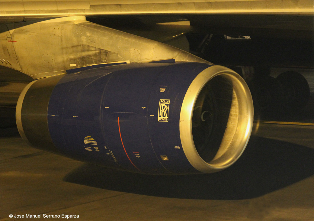 elrectanguloenlamano: BOEING 747-400 JUMBO: THE EVOLUTIVE APEX OF A ...