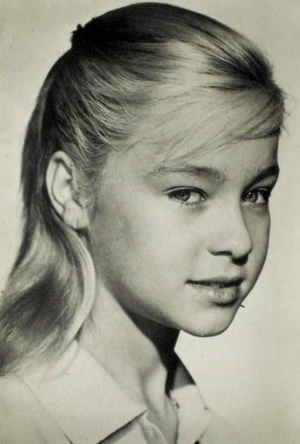 Sala Latina de Cinema: Marisol/ Pepa Flores