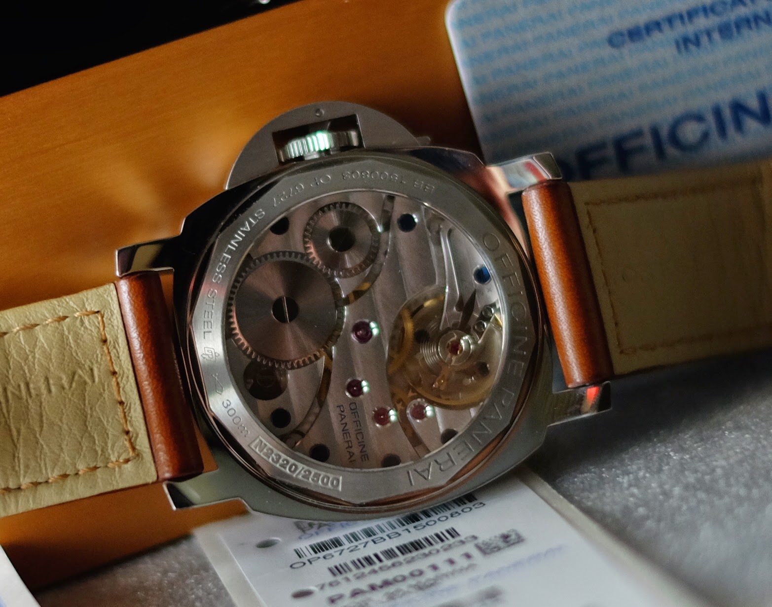 . H o b i J a m . : (SOLD) Panerai Luminor Marina PAM 111 (2012)