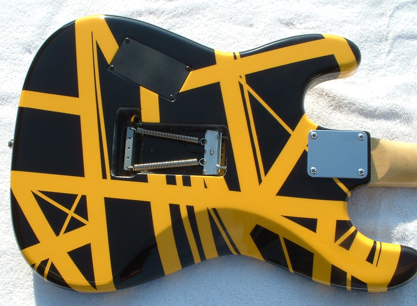 South Shields Guitar Lessons: How To Paint Your Own Eddie Van Halen ...