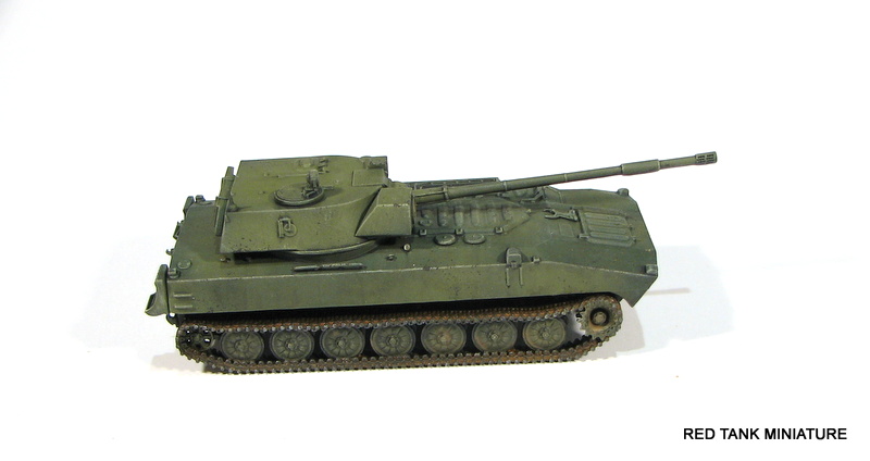 Gulumik Military Models: 2S15 NOROV 1/72 RED TANK MINIATURE
