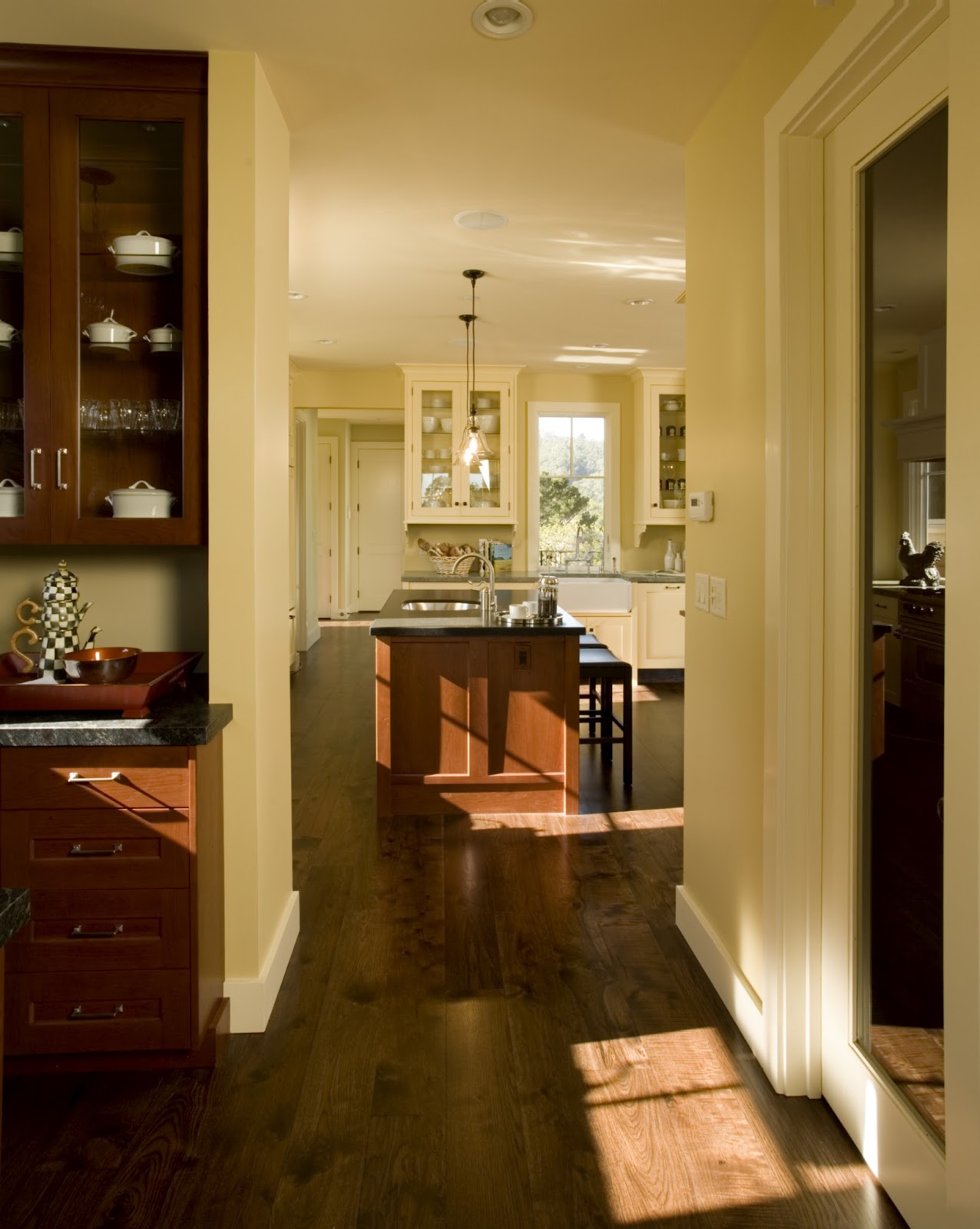 Superior Wood Products - Custom Cabinetry