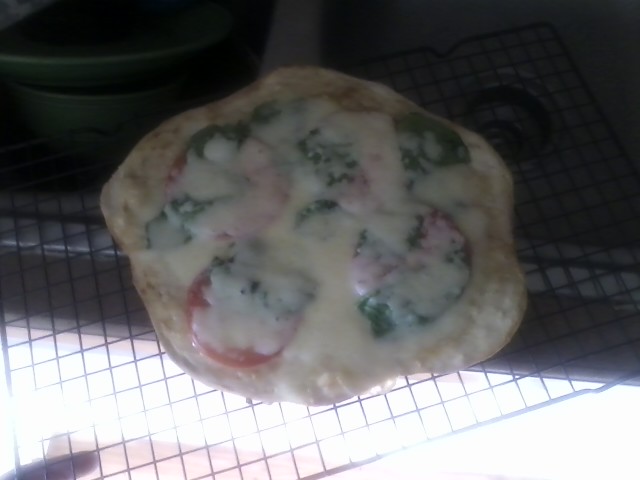 Copycat Tuscan Roma Pizza | The Lacey Life