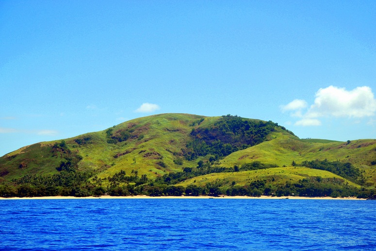 Philippines Beach: Going to Calaguas Beach