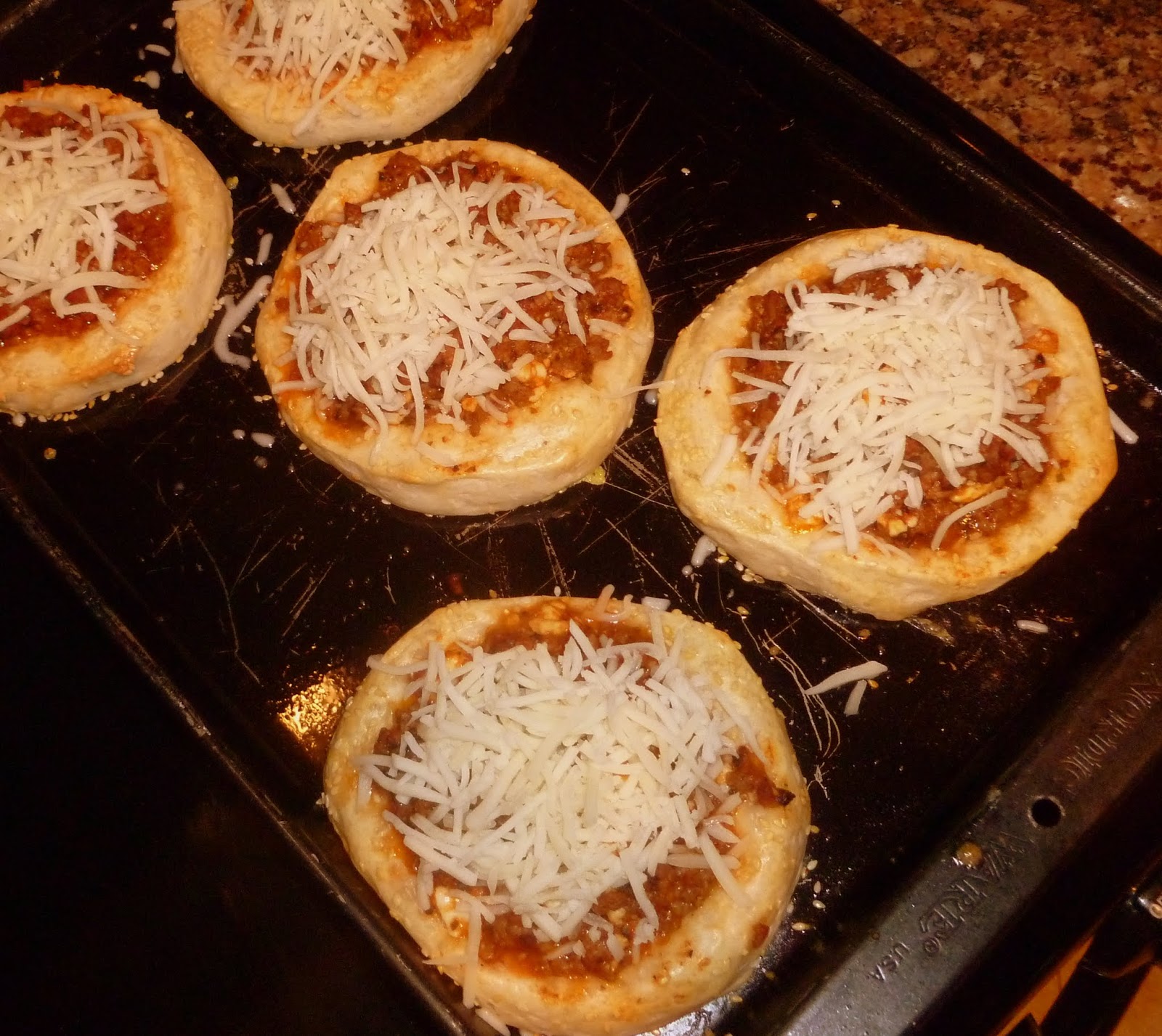The Heckman Family: Recipe: Double Cheeseburger Pizza Rounds