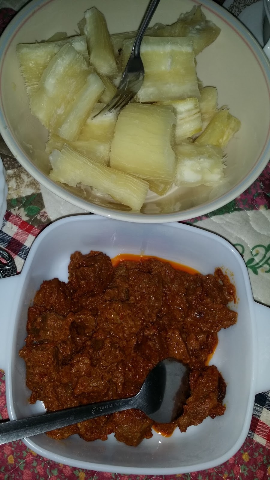 AHWAALULHAYAH: Ubi Kayu Rebus & Rendang Daging