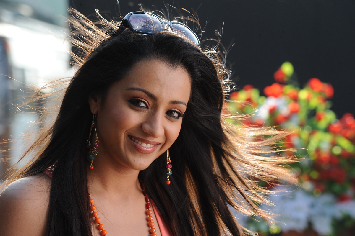 Trisha Cute Latest Photo Gallery,Trisha Stills Photoshoots | Tollywood