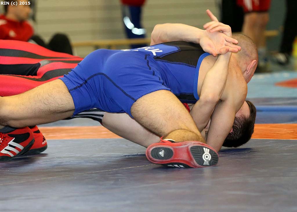 Finished by pin: Wrestling photoset 148