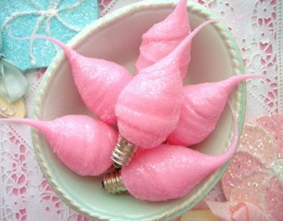 Sweet Bee Buzzings: I Love Sugar. And I Love Pink. Perfect.