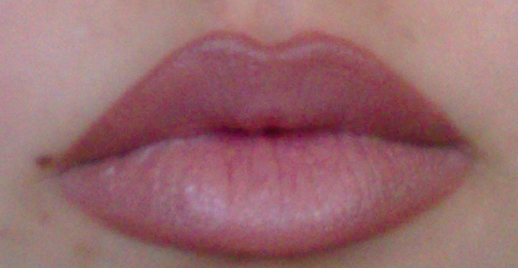 Carmen's Lalaland: Arabic lips tutorial