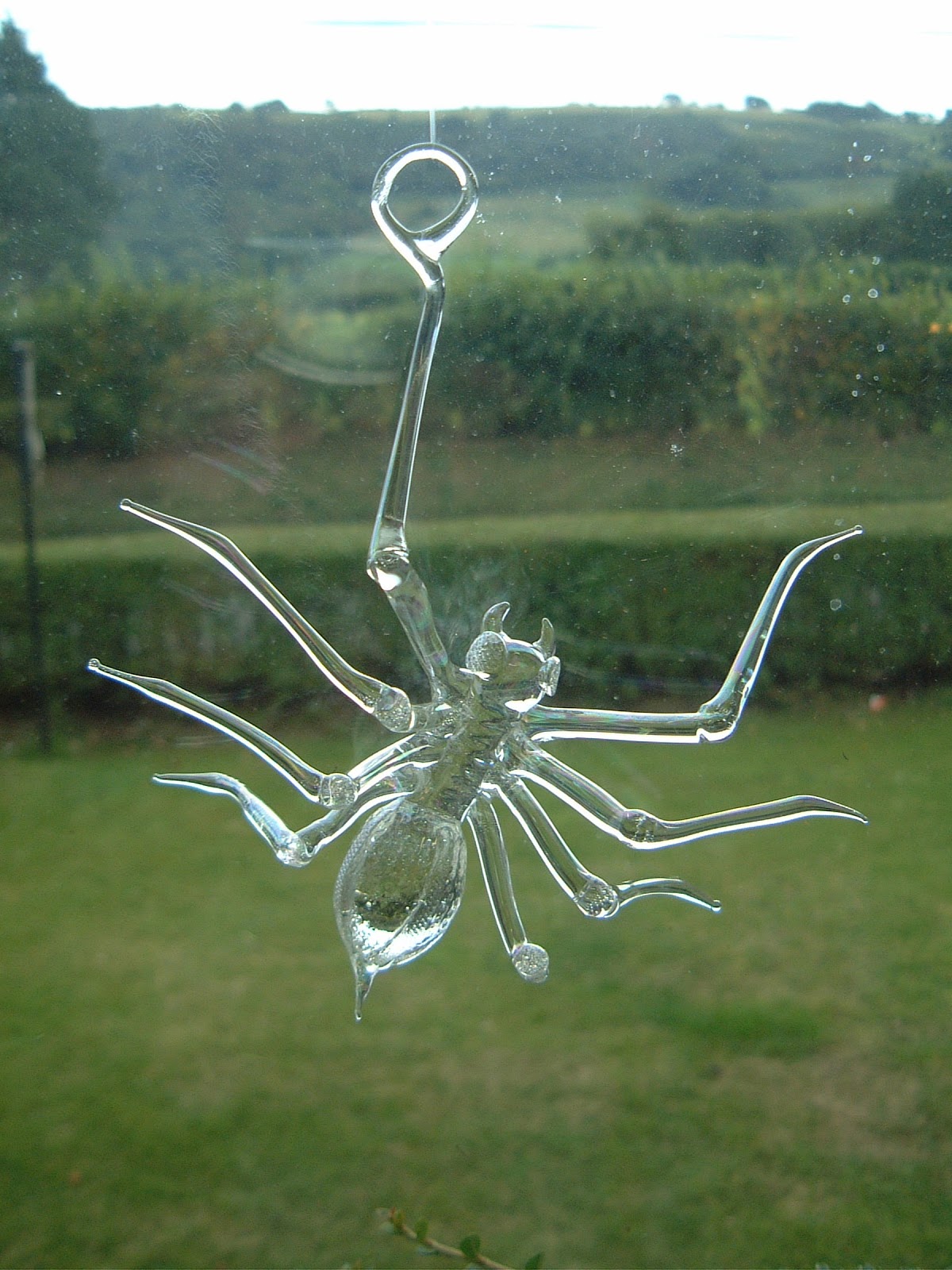Glassbloggery: Glass spiders