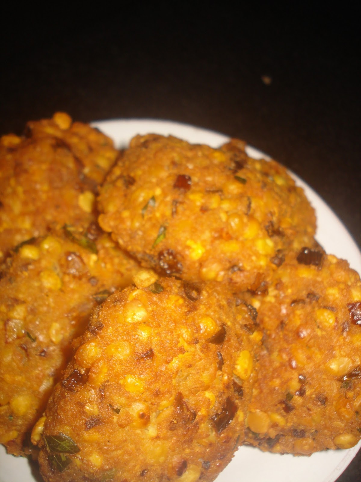 Jay's Veg Kitchen: PARIPPU VADA, KERALA STYLE