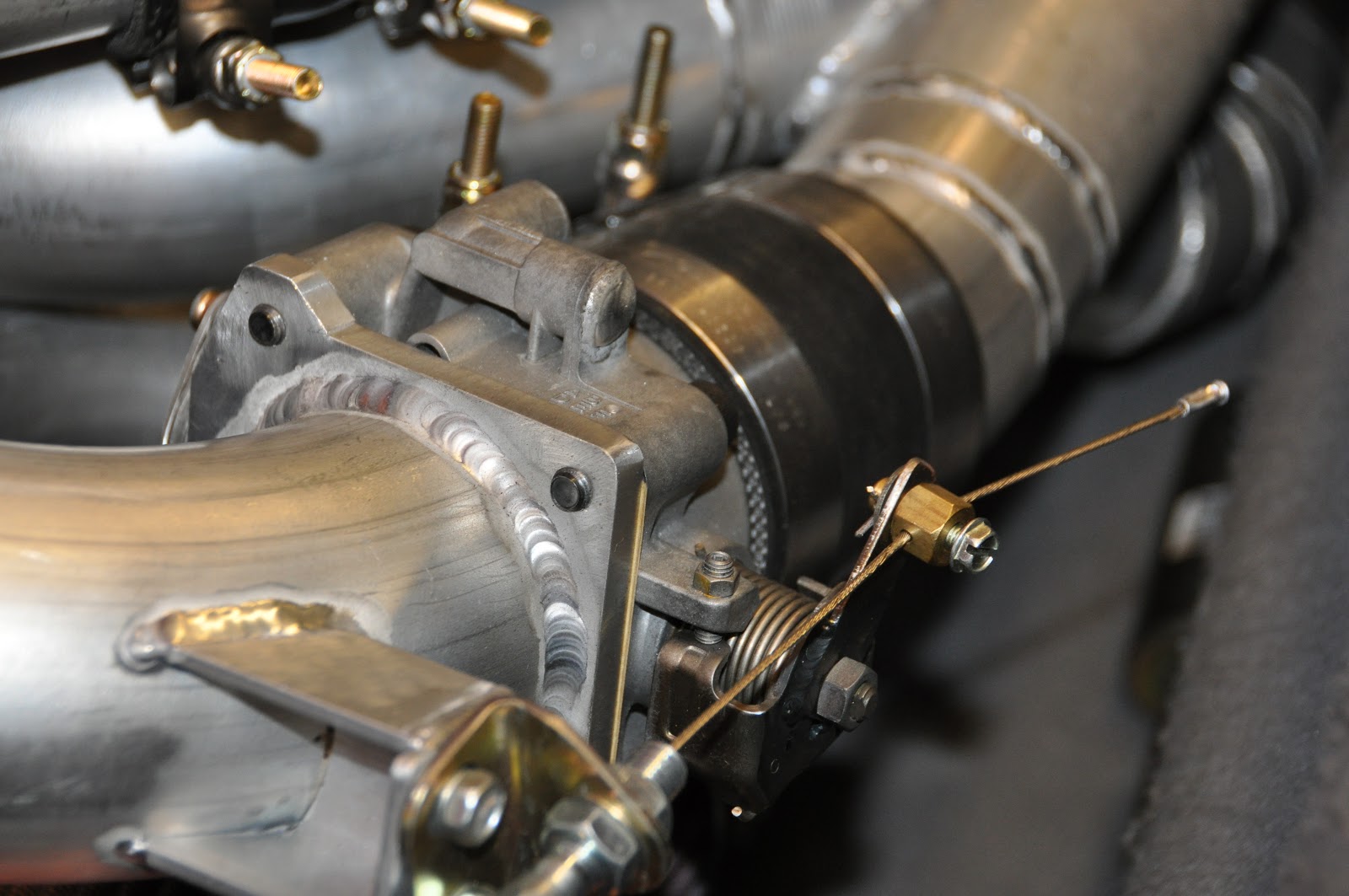 BlackTrax Projects: Project Pics: David's Twincharged AW11 Induction Work