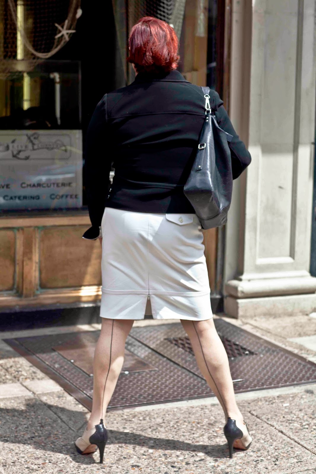 Street Gazing: Street Gazing... Black, White and back seamed stockings.