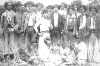 CADA UM NA SUA LUA: “VÔ MATÁ ESSE BUGRE”: OS CONFLITOS ENTRE OS XOKLENG ...