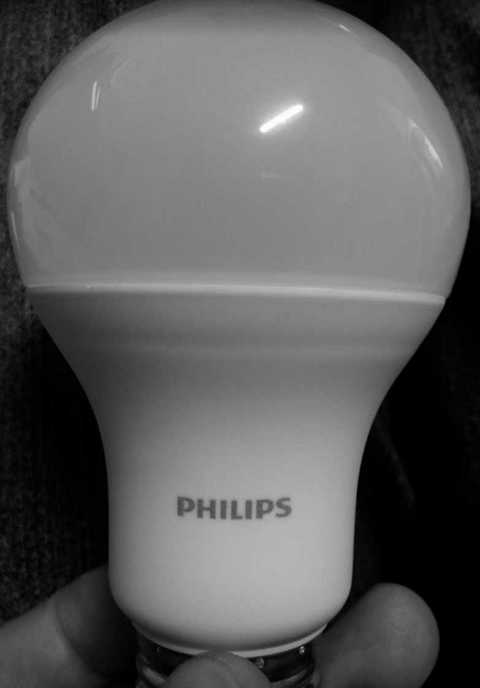 餘裕堂全書(여유당전서) : Utilize Me, 2002: 필립스 9와트 (백열전구 E26소켓용) 전구 고장