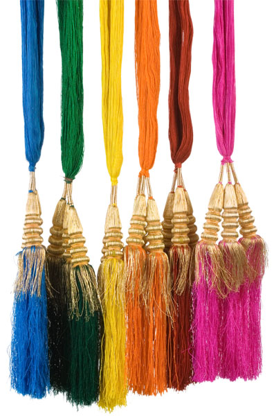 Veryin Fashion Trends: Traditional Paranda Designs For Bridal