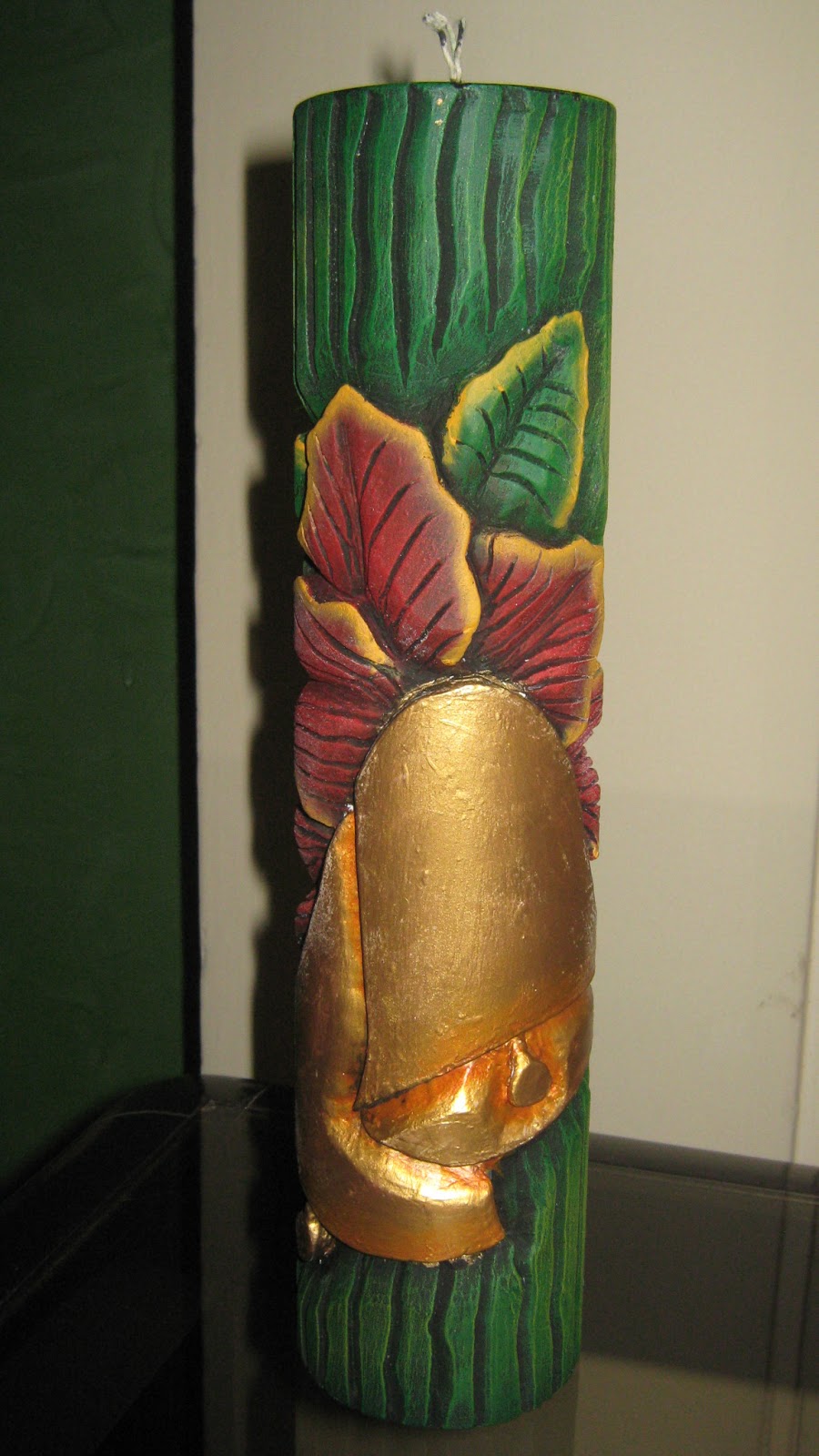 MI ARTE: VELAS TALLADAS Y PINTADAS A MANO