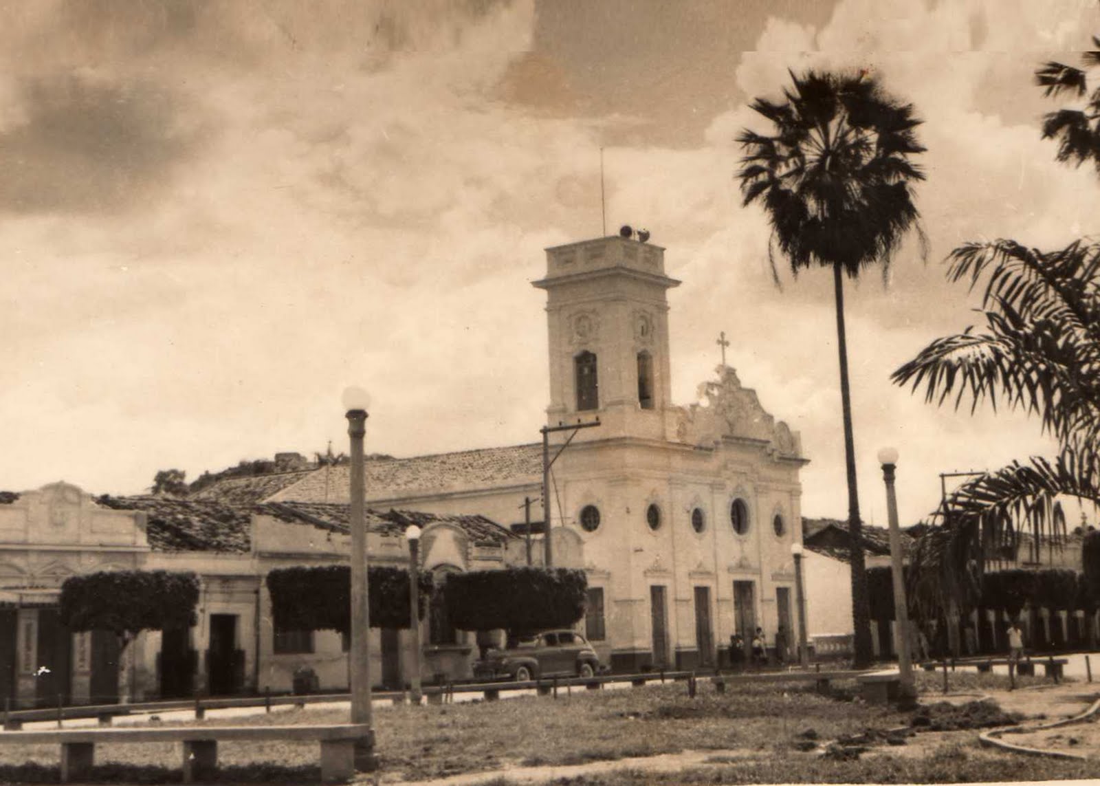 .: DE TIMBAÚBA PARA O MUNDO