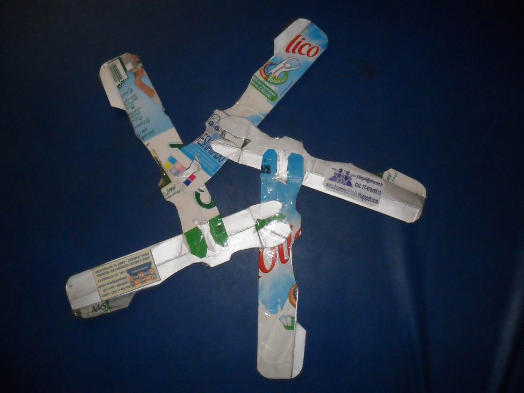 Bumerangue de Papel: Modelos atuais de bumerangue de papel