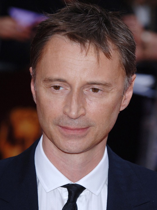 Music N' More: Hot Man Monday- Robert Carlyle