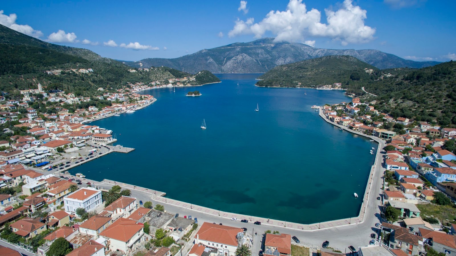 Ithaki-photoPress : Ithaki island Greece - photo gallery of mid-May