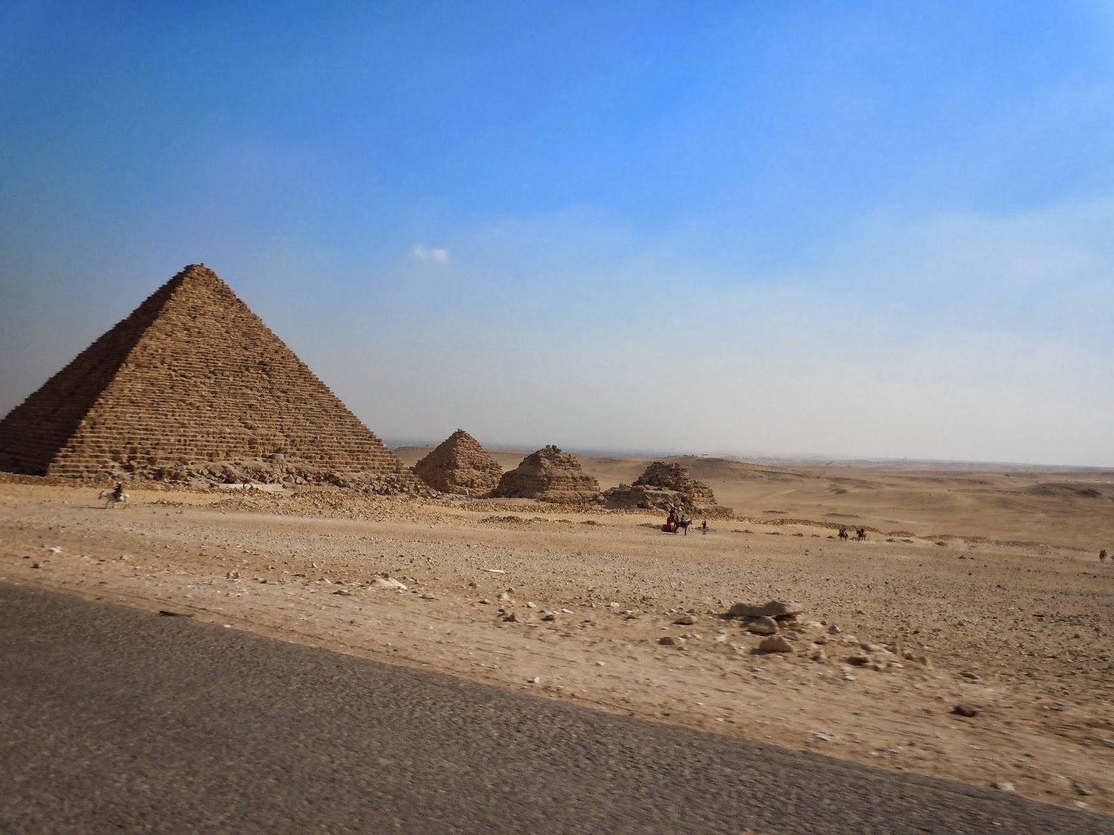 Debbie Travels - Reviews and more: Fabulous Egypt, We made it!