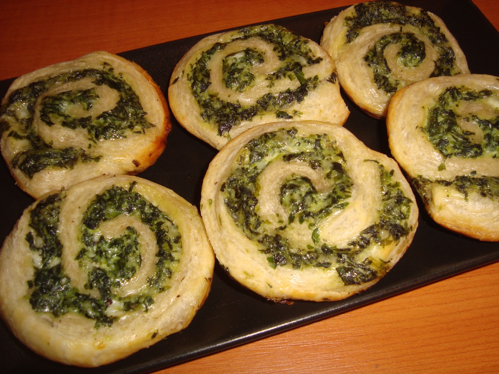 RETETE RAPIDE - CAIETUL CU RETETE