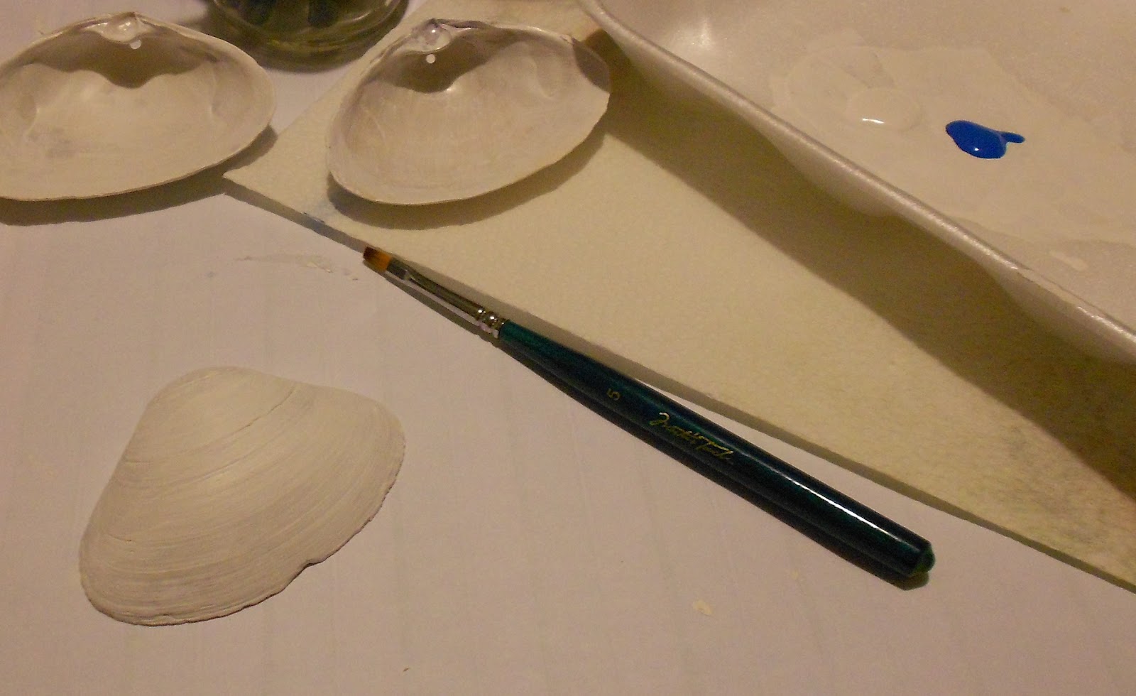 1022 Sea Shell Ave: The Process of Hand Painting Sea Shells