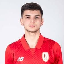 Lindon Selahi, the footballer who chose with heart to play for Albania ...