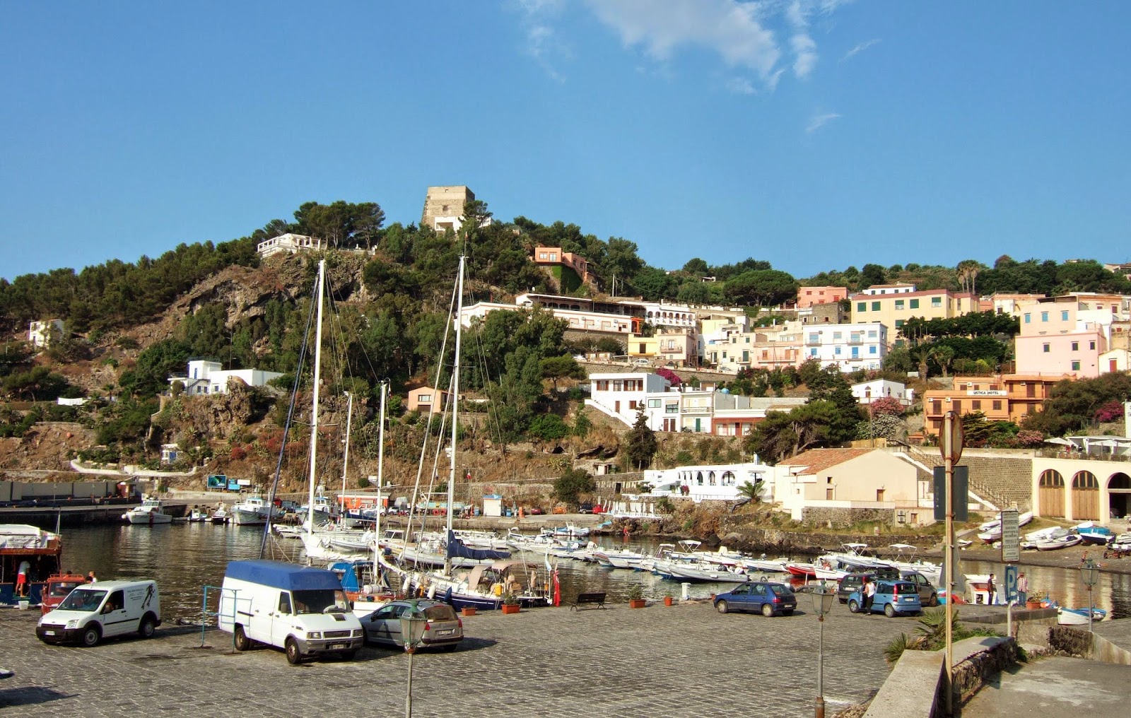 Exploring the World in 'Blue Velvet of Sark': Isola di Ustica