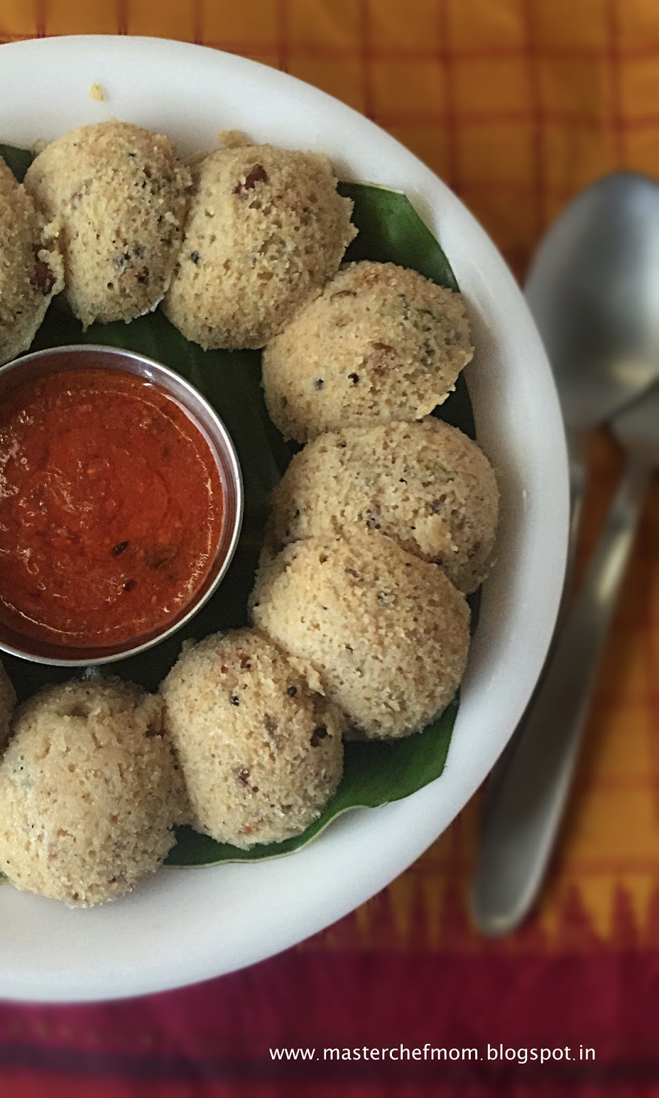 MASTERCHEFMOM: Godumai Idli |Instant Whole Wheat Flour Idli | How to ...