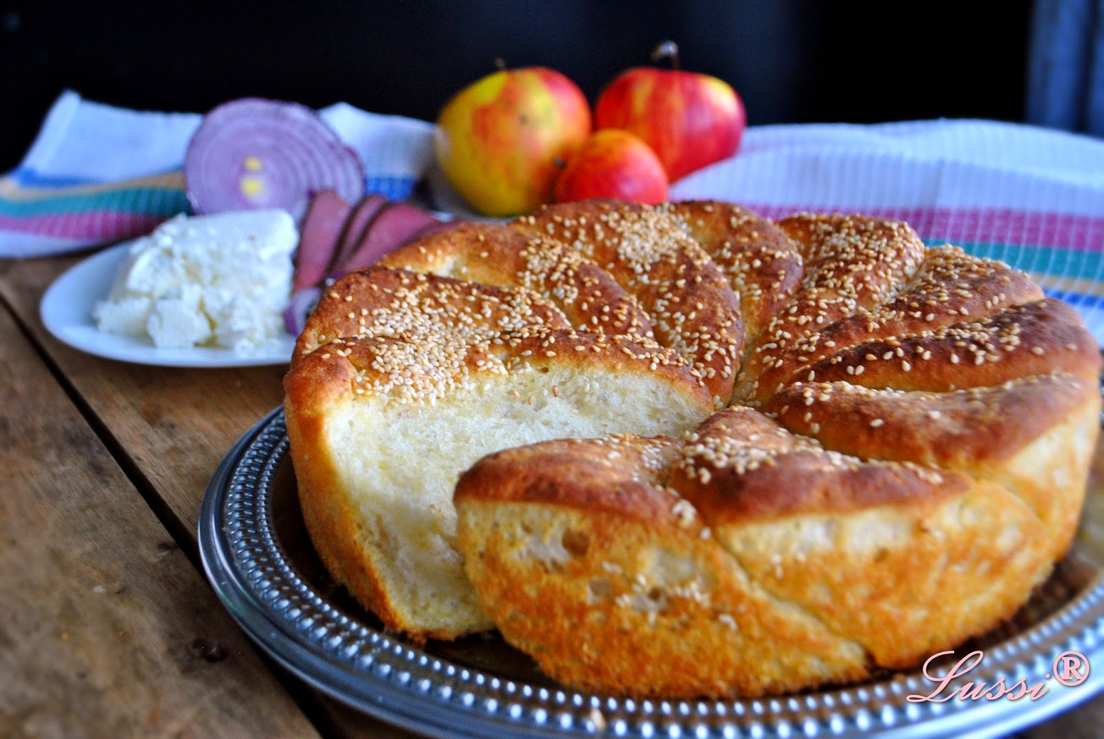 Lussi`s World of Artcraft: Сръбска погача / Serbian Pogacha Bread