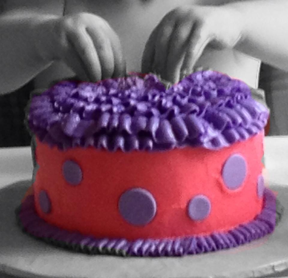Bellissimo! Specialty Cakes: "First Birthday Tutu Cake & Cupcakes" - 3/13