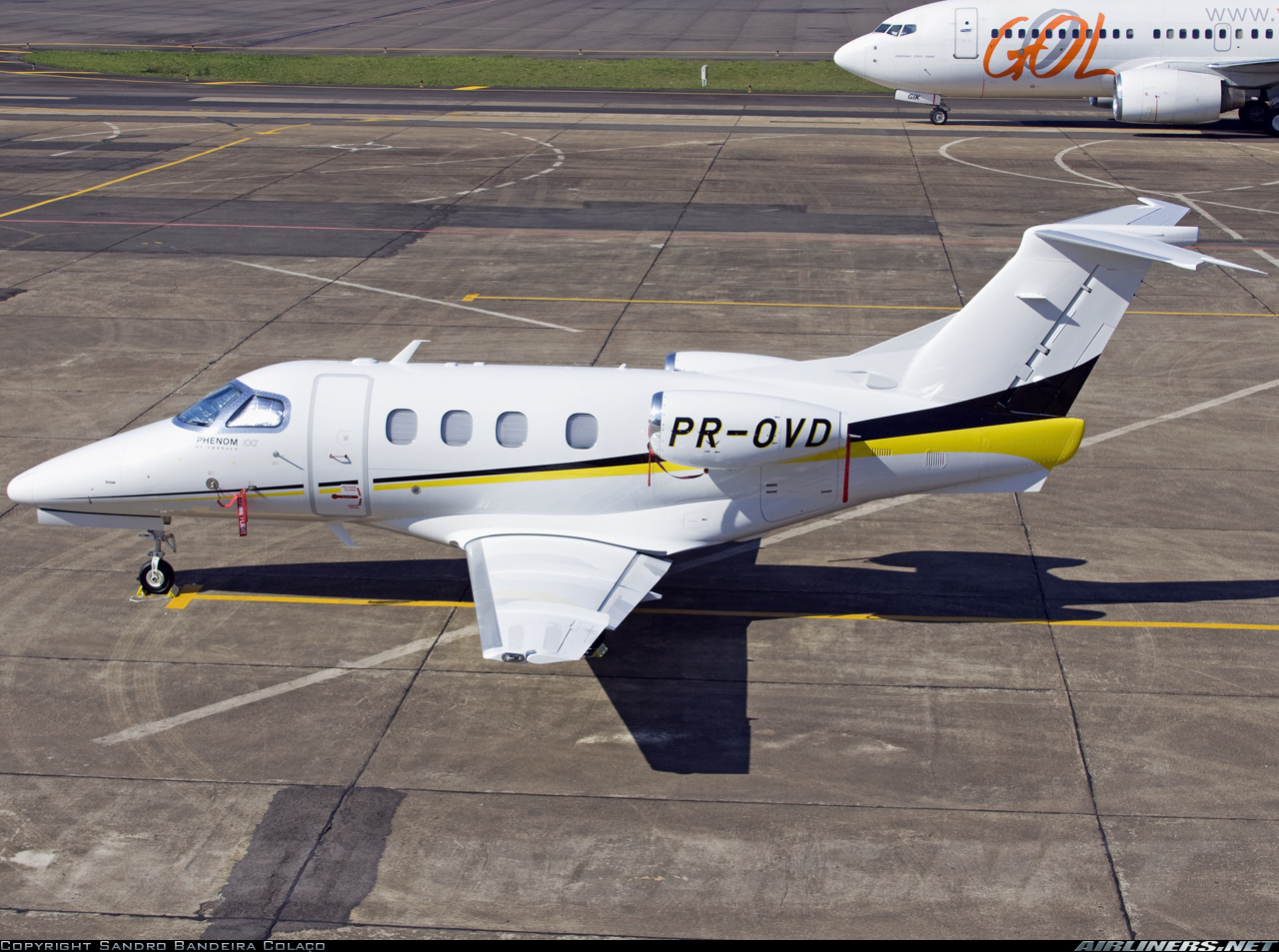 HANGAR MUSEU: (SERIE MODELOS DE AVIOES) AVIAO EMBRAER EMB-500-100 ...